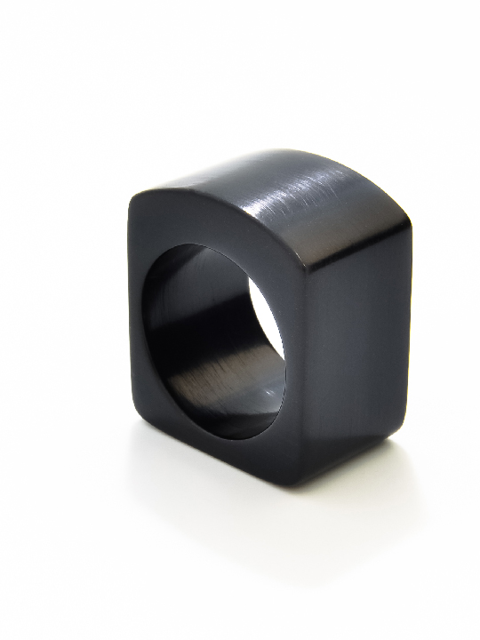 “Tectonics” Robust Aluminium Ring – Beta | Filip Vanas